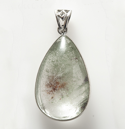 Quartz with Chlorite | Crystals & Gemstones | Crystal Life Technology, Inc.