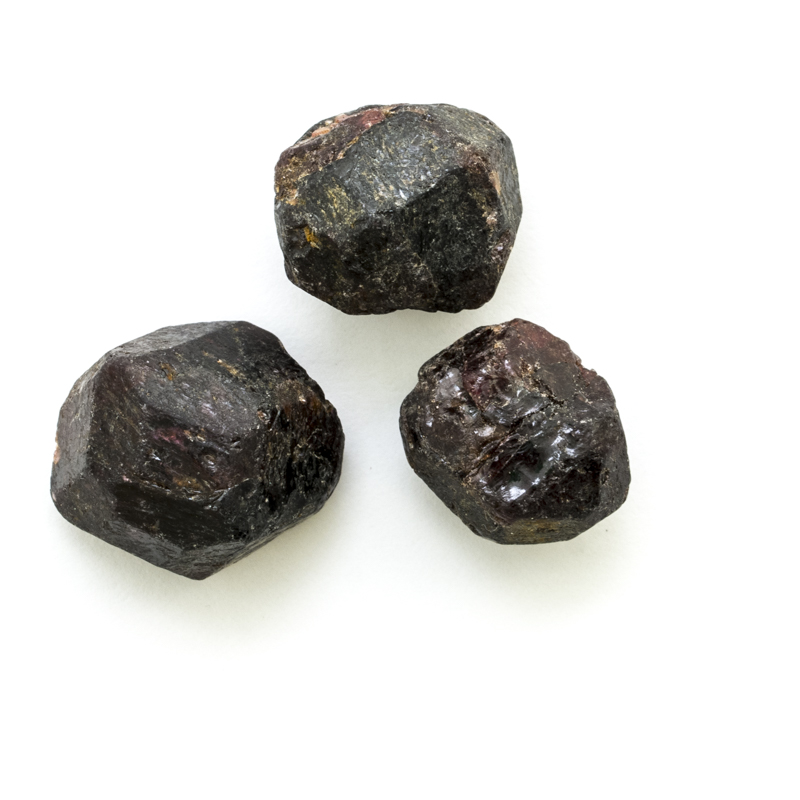 Red Garnet | Crystals and Gemstones | Crystal Life Technology, Inc.